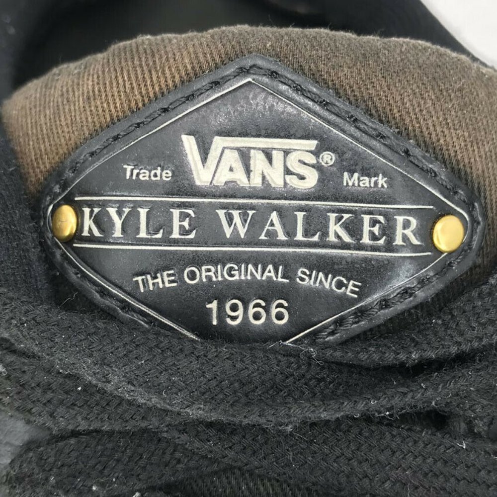 Vans Mens 721454 Black Red Skate Shoes Size 7.5 - Gem